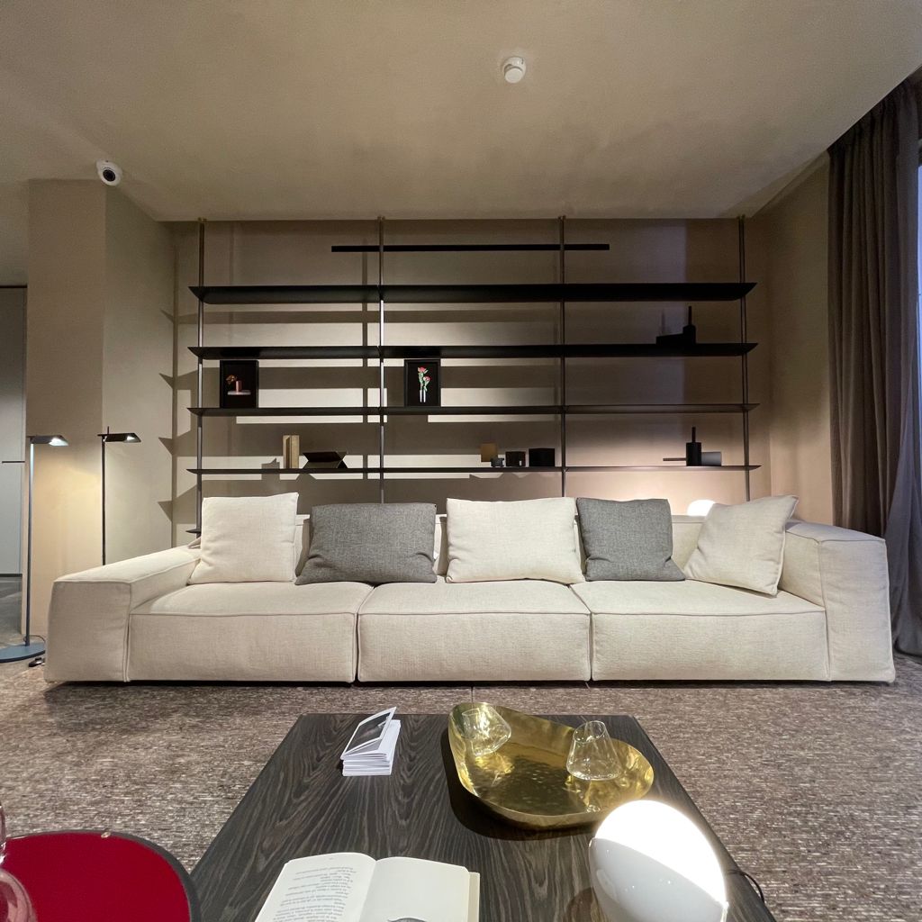 Living Divani - Divano Sumo - LONGHO | Design Concept Store